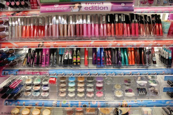 Maquillage Essence Cosmetics: mon avis et les points de vente AUCHAN